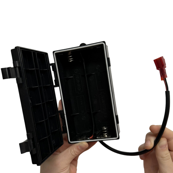 4 D-Cell External Battery Holder Model 1.50 for 6V Traps - BIOWEB USA